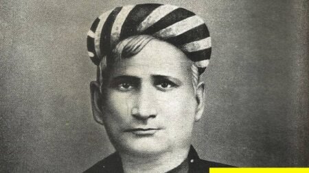 Bankim Chandra Chatterjee: 10 Lines, Essay & Paragraph